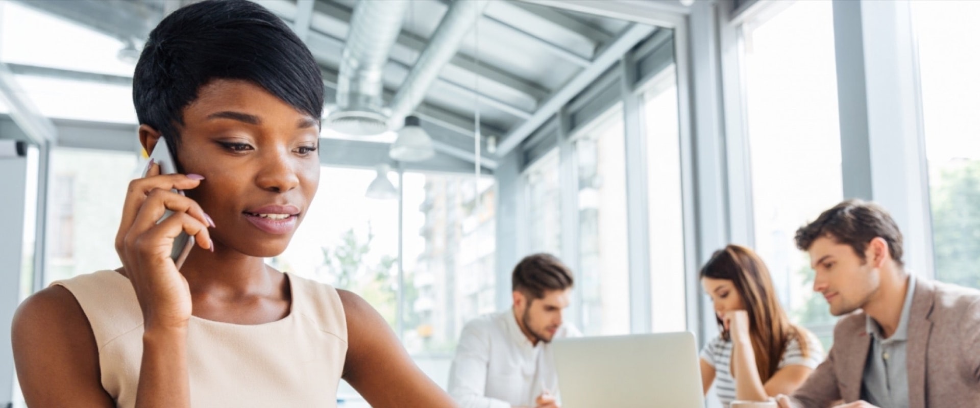 Women Moving Forward - Connecting Ambitious Women in Business